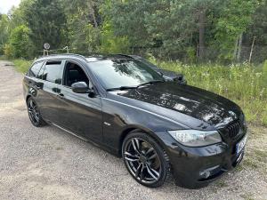 Melns BMW 320 2011 Trakai, ar dzinēja tilpumu 2.00 L un nobraukumu 366 tūkst. km par 5290 €, foto 9 vietnē AUTOMOTO.COM.LV
