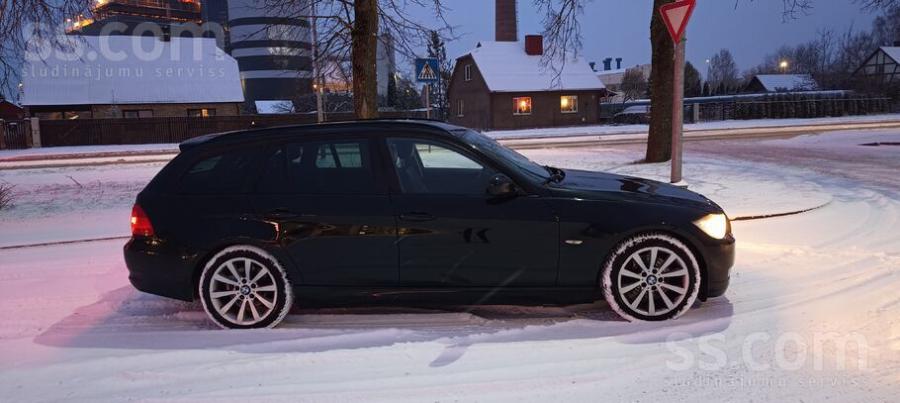 Black BMW 320 2011 in Jelgava, with an engine capacity of 2.00 L and mileage of 319 thousand km for 4500 €, photo 2 on AUTOMOTO.COM.LV