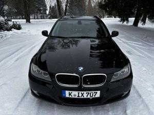 Black BMW 320 2011 in Panevezys, with an engine capacity of 2.00 L and mileage of 277 thousand km for 5200 €, photo 2 on AUTOMOTO.COM.LV