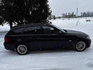 Black BMW 320 2011 in Panevezys, with an engine capacity of 2.00 L and mileage of 277 thousand km for 5200 €, photo 4 on AUTOMOTO.COM.LV