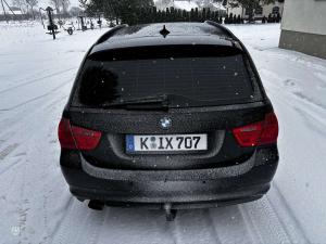 Black BMW 320 2011 in Panevezys, with an engine capacity of 2.00 L and mileage of 277 thousand km for 5200 €, photo 6 on AUTOMOTO.COM.LV