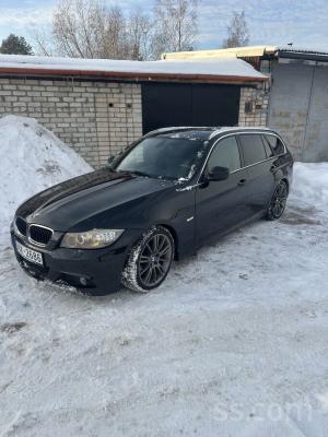 Black BMW 320 2011 in Liepaja, with an engine capacity of 2.00 L and mileage of 275 thousand km for 5850 €, photo  on AUTOMOTO.COM.LV