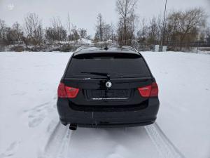 Black BMW 320 2011 in Marijampole, with an engine capacity of 2.00 L and mileage of 291 thousand km for 3500 €, photo 8 on AUTOMOTO.COM.LV