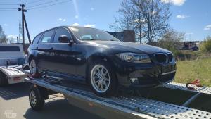 Melns BMW 320 2011 Kauņa, ar dzinēja tilpumu 2.00 L un nobraukumu 335 tūkst. km par 2800 €, foto  vietnē AUTOMOTO.COM.LV