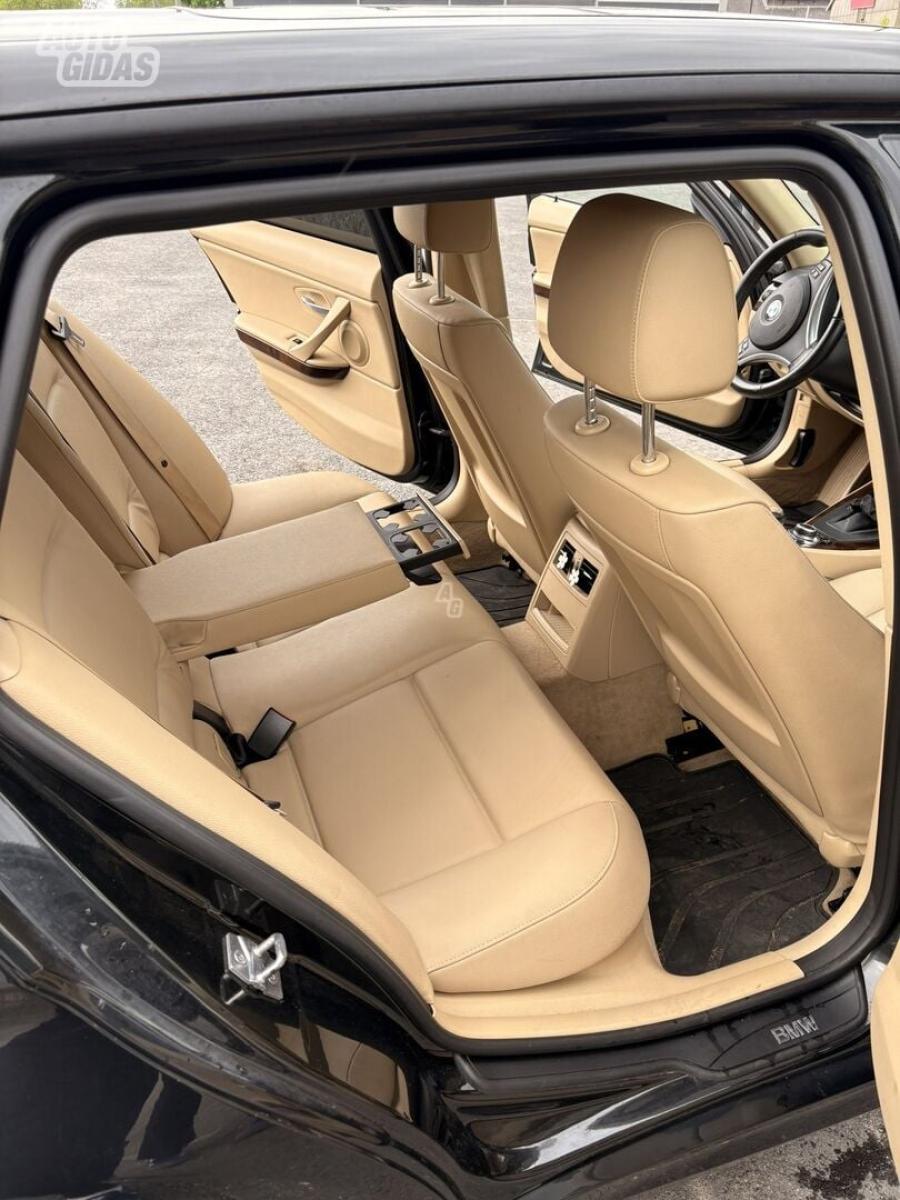 Black BMW 320 2011 in Kaunas, with an engine capacity of 2.00 L and mileage of 278 thousand km for 5000 €, photo 9 on AUTOMOTO.COM.LV