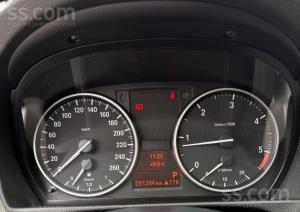 Черный БМВ 320 2011 в Тукумс, объемом двигателя 2.00 л и пробегом 291 тыс. км за 6395 €, фото 15 на AUTOMOTO.COM.LV