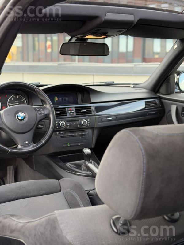 Melns BMW 320 2011 Rīga, ar dzinēja tilpumu 2.00 L un nobraukumu 330 tūkst. km par 6499 €, foto 8 vietnē AUTOMOTO.COM.LV