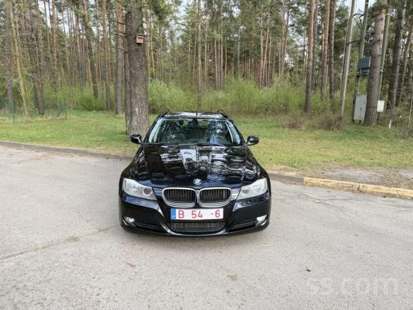 Черный БМВ 320 2011 в Рига, объемом двигателя 2.00 л и пробегом 237 тыс. км за 5900 €, фото 3 на AUTOMOTO.COM.LV