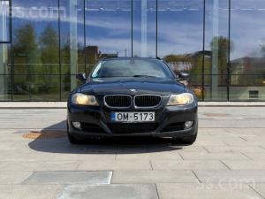 Melns BMW 320 2011 Rīga, ar dzinēja tilpumu 2.00 L un nobraukumu 328 tūkst. km par 5000 €, foto 4 vietnē AUTOMOTO.COM.LV