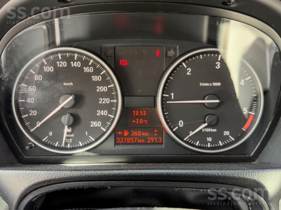 Melns BMW 320 2011 Rīga, ar dzinēja tilpumu 2.00 L un nobraukumu 328 tūkst. km par 5000 €, foto 10 vietnē AUTOMOTO.COM.LV