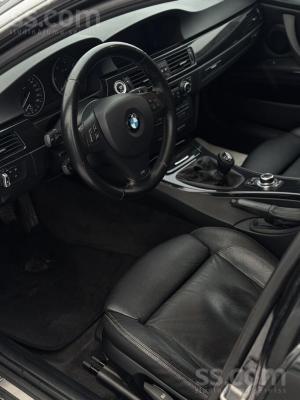 Melns BMW 320 2011 Rīga, ar dzinēja tilpumu 2.00 L un nobraukumu 322 tūkst. km par 5400 €, foto 6 vietnē AUTOMOTO.COM.LV