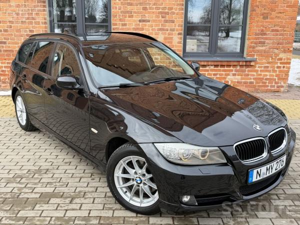 Black BMW 320 2011 in Riga, with an engine capacity of 2.00 L and mileage of 282 thousand km for 5850 €, photo 1 on AUTOMOTO.COM.LV
