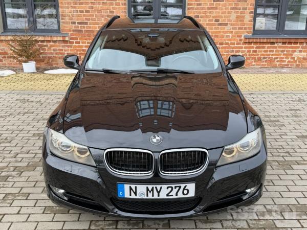 Black BMW 320 2011 in Riga, with an engine capacity of 2.00 L and mileage of 282 thousand km for 5850 €, photo 2 on AUTOMOTO.COM.LV