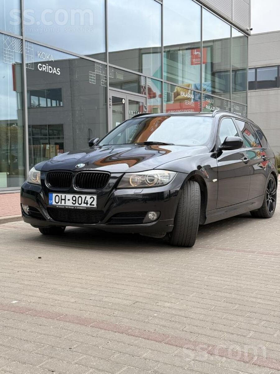 Melns BMW 320 2011 Rīga, ar dzinēja tilpumu 2.00 L un nobraukumu 350 tūkst. km par 4590 €, foto 1 vietnē AUTOMOTO.COM.LV