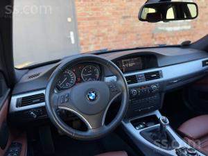 Black BMW 320 2011 in Cesis, with an engine capacity of 2.00 L and mileage of 224 thousand km for 6250 €, photo 11 on AUTOMOTO.COM.LV
