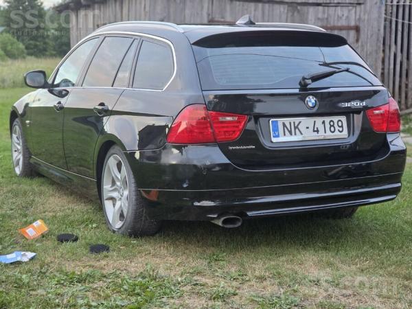 Melns BMW 320 2011 Talsi, ar dzinēja tilpumu 2.00 L un nobraukumu 285 tūkst. km par 5990 €, foto 4 vietnē AUTOMOTO.COM.LV