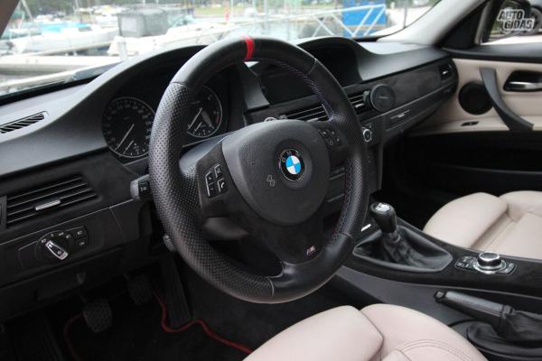 Черный БМВ 320 2011 в Каунас, объемом двигателя 2.00 л и пробегом 322 тыс. км за 6000 €, фото 5 на AUTOMOTO.COM.LV