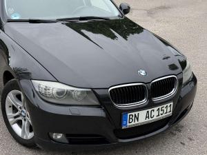 Black BMW 320 2011 in Kaunas, with an engine capacity of 2.00 L and mileage of 260 thousand km for 4250 €, photo 3 on AUTOMOTO.COM.LV