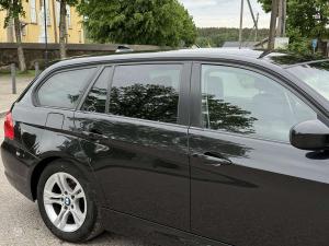 Black BMW 320 2011 in Kaunas, with an engine capacity of 2.00 L and mileage of 260 thousand km for 4250 €, photo 6 on AUTOMOTO.COM.LV