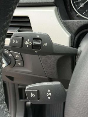 Black BMW 320 2011 in Kaunas, with an engine capacity of 2.00 L and mileage of 260 thousand km for 4250 €, photo 22 on AUTOMOTO.COM.LV