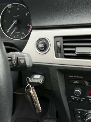 Black BMW 320 2011 in Kaunas, with an engine capacity of 2.00 L and mileage of 260 thousand km for 4250 €, photo 28 on AUTOMOTO.COM.LV