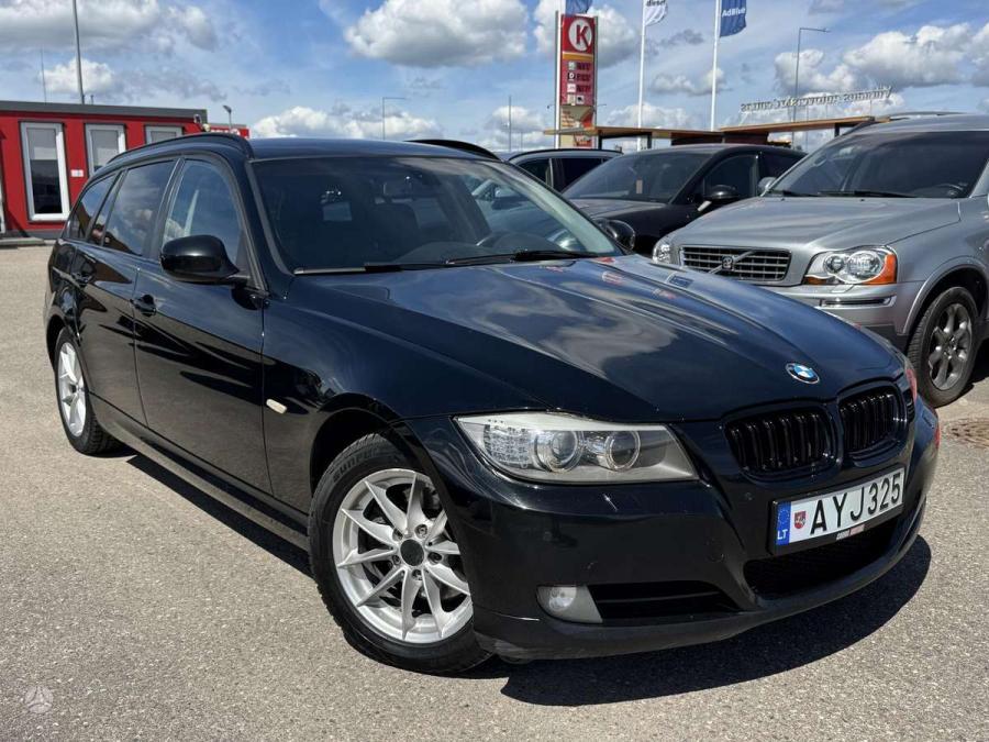 Melns BMW 320 2011 Viļņa, ar dzinēja tilpumu 2.00 L un nobraukumu 348 tūkst. km par 3890 €, foto 7 vietnē AUTOMOTO.COM.LV