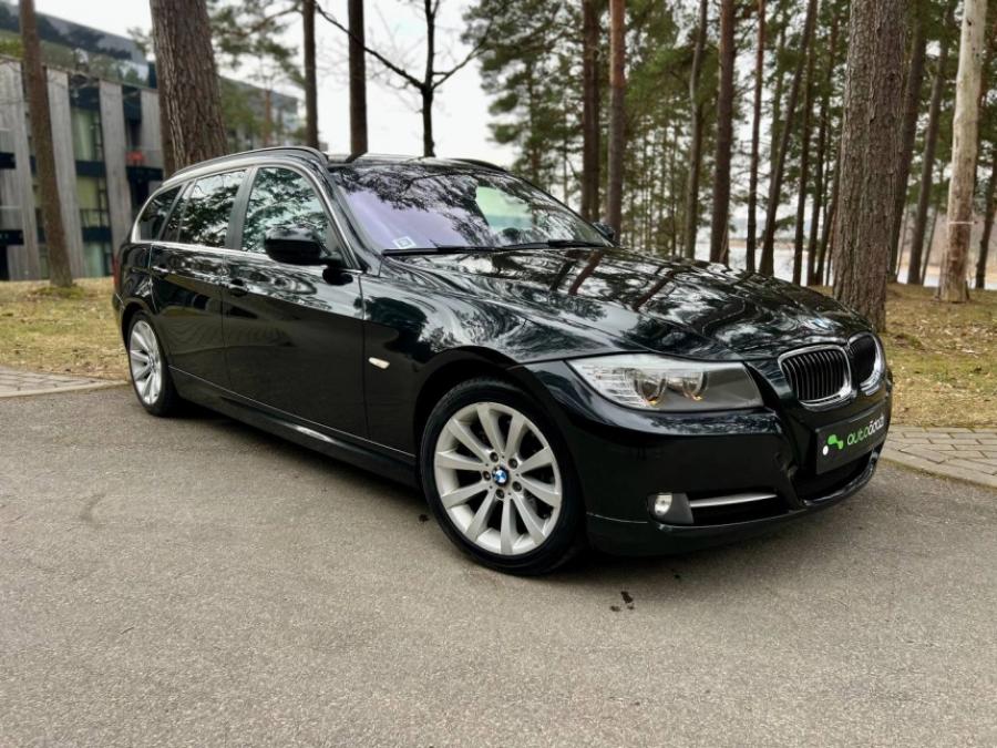 Black BMW 320 2011 in Riga, with an engine capacity of 2.00 L and mileage of 280 thousand km for 6300 €, photo 19 on AUTOMOTO.COM.LV