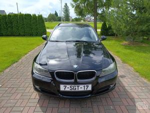 Melns BMW 320 2011 Panevēža, ar dzinēja tilpumu 2.00 L un nobraukumu 300 tūkst. km par 3599 €, foto 13 vietnē AUTOMOTO.COM.LV
