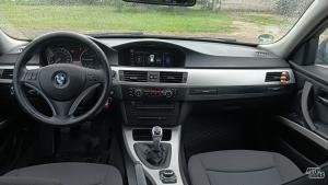 Melns BMW 320 2011 Panevēža, ar dzinēja tilpumu 2.00 L un nobraukumu 300 tūkst. km par 3599 €, foto 18 vietnē AUTOMOTO.COM.LV