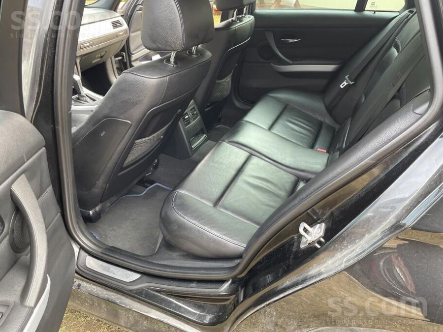 Melns BMW 320 2011 Valmiera, ar dzinēja tilpumu 2.00 L un nobraukumu 338 tūkst. km par 6100 €, foto 8 vietnē AUTOMOTO.COM.LV
