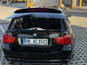 Black BMW 320 2011 in Kaunas, with an engine capacity of 2.00 L and mileage of 260 thousand km for 3990 €, photo 28 on AUTOMOTO.COM.LV