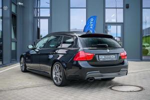 Melns BMW 320 2011 Kauņa, ar dzinēja tilpumu 2.00 L un nobraukumu 242 tūkst. km par 6450 €, foto 9 vietnē AUTOMOTO.COM.LV