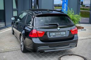 Melns BMW 320 2011 Kauņa, ar dzinēja tilpumu 2.00 L un nobraukumu 242 tūkst. km par 6450 €, foto 11 vietnē AUTOMOTO.COM.LV