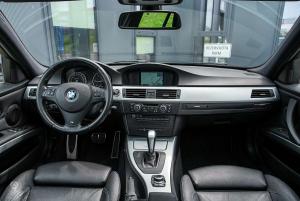 Melns BMW 320 2011 Kauņa, ar dzinēja tilpumu 2.00 L un nobraukumu 242 tūkst. km par 6450 €, foto 16 vietnē AUTOMOTO.COM.LV
