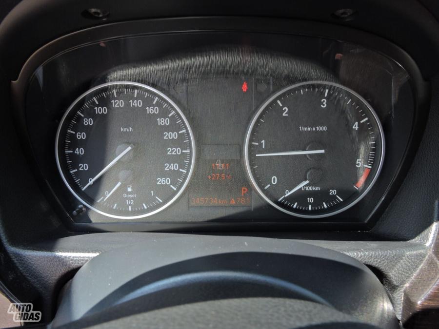 Black BMW 320 2011 in Marijampole, with an engine capacity of 2.00 L and mileage of 345 thousand km for 5150 €, photo 20 on AUTOMOTO.COM.LV