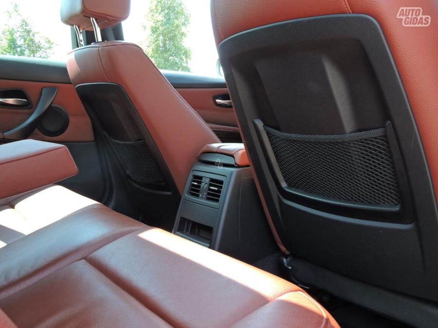 Black BMW 320 2011 in Marijampole, with an engine capacity of 2.00 L and mileage of 345 thousand km for 5150 €, photo 13 on AUTOMOTO.COM.LV