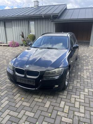 Melns BMW 320 2011 Aizkraukle, ar dzinēja tilpumu 2.00 L un nobraukumu 353 tūkst. km par 4100 €, foto  vietnē AUTOMOTO.COM.LV