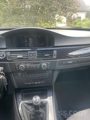 Melns BMW 320 2011 Aizkraukle, ar dzinēja tilpumu 2.00 L un nobraukumu 353 tūkst. km par 4100 €, foto 14 vietnē AUTOMOTO.COM.LV