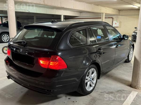 Melns BMW 320 2011 Rīga, ar dzinēja tilpumu 2.00 L un nobraukumu 248 tūkst. km par 5850 €, foto 5 vietnē AUTOMOTO.COM.LV