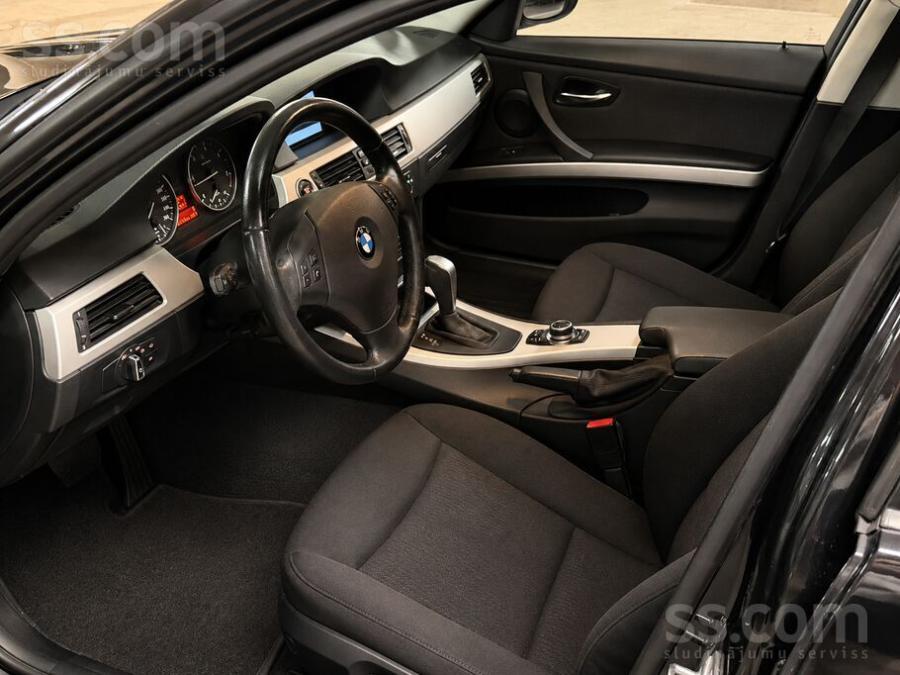 Black BMW 320 2011 in Riga, with an engine capacity of 2.00 L and mileage of 248 thousand km for 5850 €, photo 7 on AUTOMOTO.COM.LV