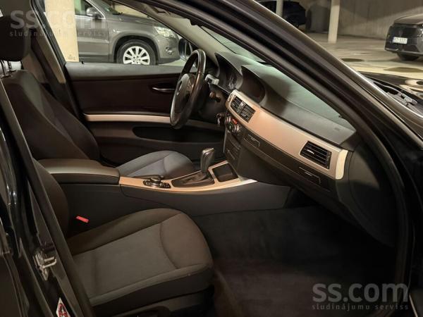 Melns BMW 320 2011 Rīga, ar dzinēja tilpumu 2.00 L un nobraukumu 248 tūkst. km par 5850 €, foto 7 vietnē AUTOMOTO.COM.LV