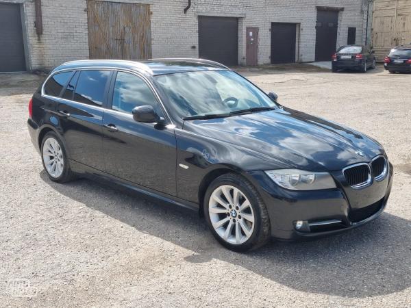 Black BMW 320 2011 in Pakruojis, with an engine capacity of 2.00 L and mileage of 263 thousand km for 3850 €, photo 3 on AUTOMOTO.COM.LV