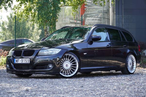 Black BMW 320 2011 in Riga, with an engine capacity of 2.00 L and mileage of 285 thousand km for 9890 €, photo 2 on AUTOMOTO.COM.LV