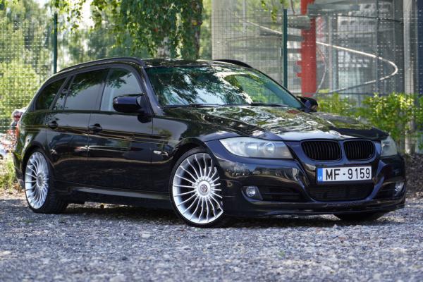 Black BMW 320 2011 in Riga, with an engine capacity of 2.00 L and mileage of 285 thousand km for 9890 €, photo 5 on AUTOMOTO.COM.LV