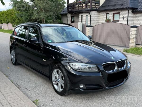 Melns BMW 320 2011 Rīga, ar dzinēja tilpumu 2.00 L un nobraukumu 248 tūkst. km par 5650 €, foto 1 vietnē AUTOMOTO.COM.LV