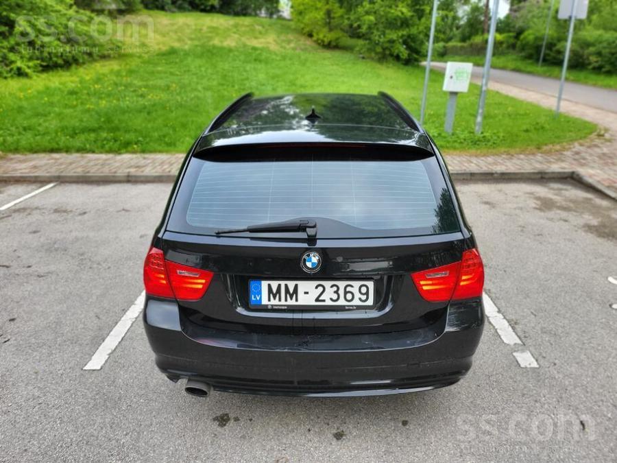 Black BMW 320 2011 in Riga, with an engine capacity of 2.00 L and mileage of 363 thousand km for 5300 €, photo 3 on AUTOMOTO.COM.LV