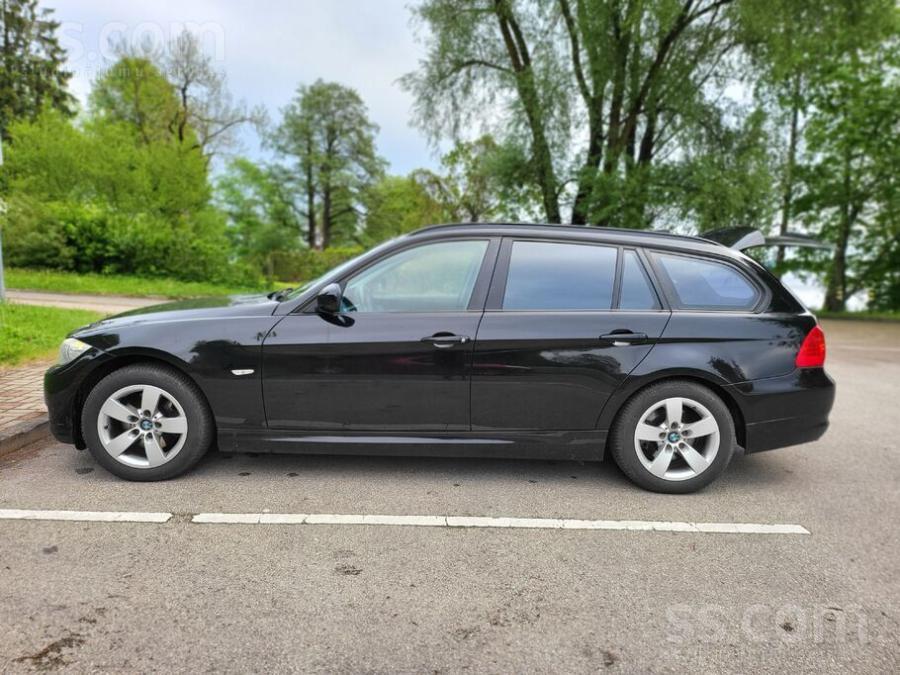Black BMW 320 2011 in Riga, with an engine capacity of 2.00 L and mileage of 363 thousand km for 5300 €, photo 6 on AUTOMOTO.COM.LV