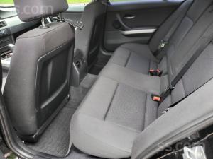 Black BMW 320 2011 in Riga, with an engine capacity of 2.00 L and mileage of 363 thousand km for 5300 €, photo 10 on AUTOMOTO.COM.LV