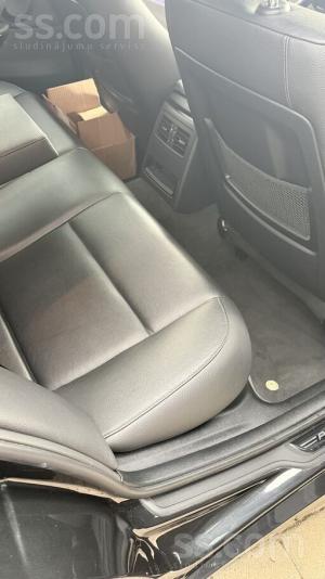 Melns BMW 320 2011 Jūrmala, ar dzinēja tilpumu 2.00 L un nobraukumu 305 tūkst. km par 10900 €, foto 5 vietnē AUTOMOTO.COM.LV