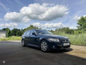 Black BMW 320 2011 in Vilnius, with an engine capacity of 2.00 L and mileage of 262 thousand km for 4499 €, photo  on AUTOMOTO.COM.LV